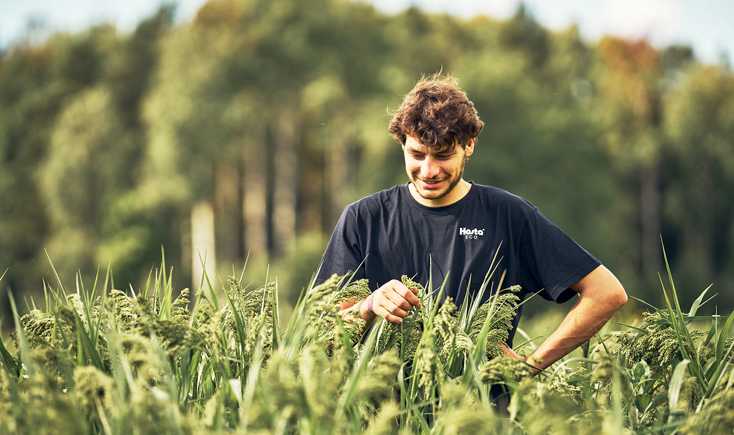 Framtidssäkrar verksamheten med Valtra Q